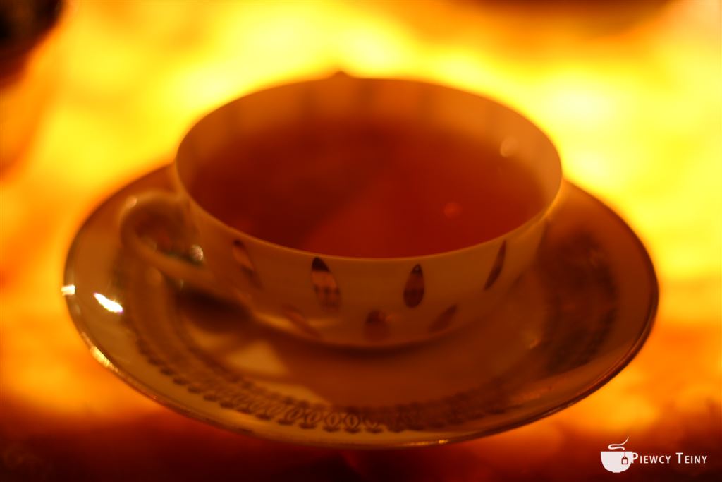 Herbaciarnia Same Fusy w Warszawie — Piewcy Teiny